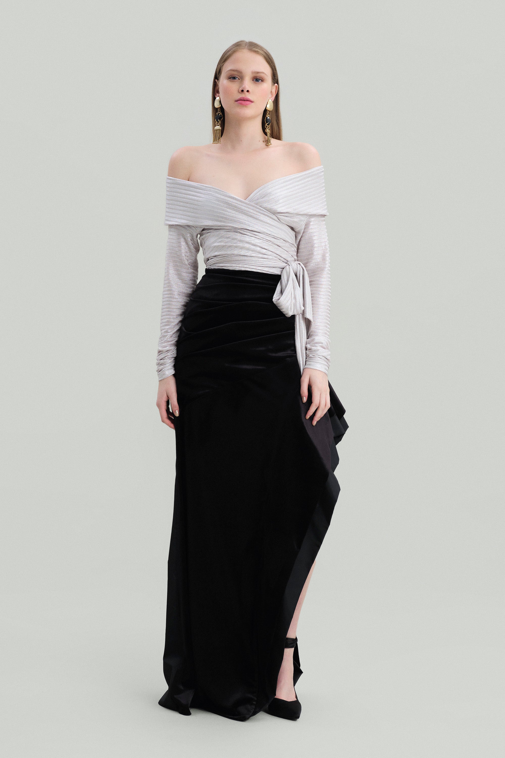 SILVERMOON – Tuvanam